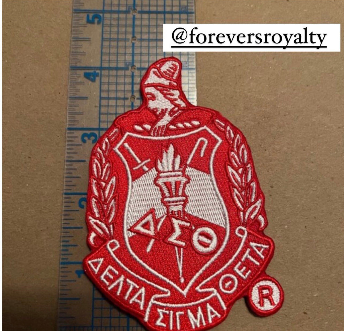 Delta Sigma Theta shield patch. – Forever Southern Royalty